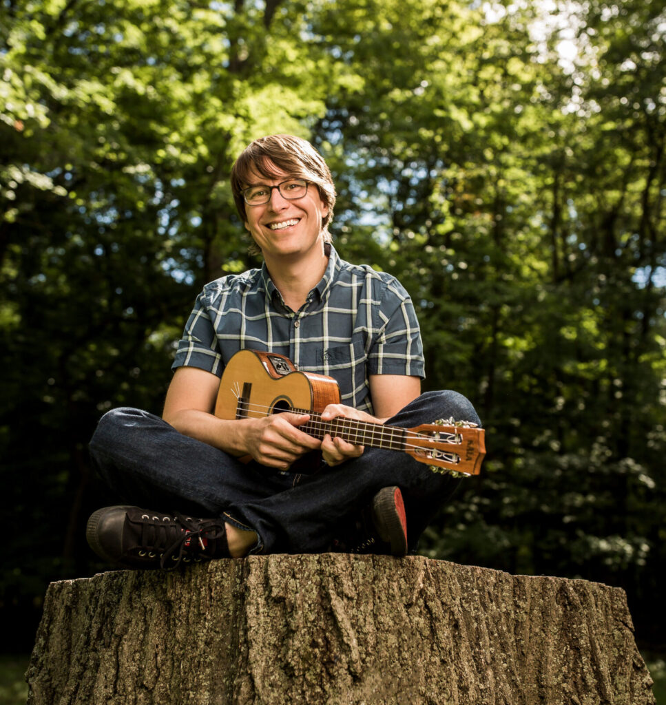 Spotlight – GRAMMY Nominee Justin Roberts – Kids Rhythm and Rock